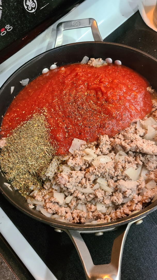 Meaty Marinara Pasta Recipe - No Getting Off This Train