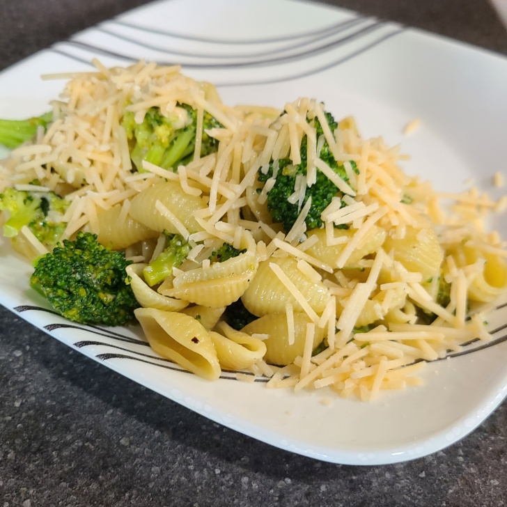One Pot Broccoli Pasta Recipe - No Getting Off This Train